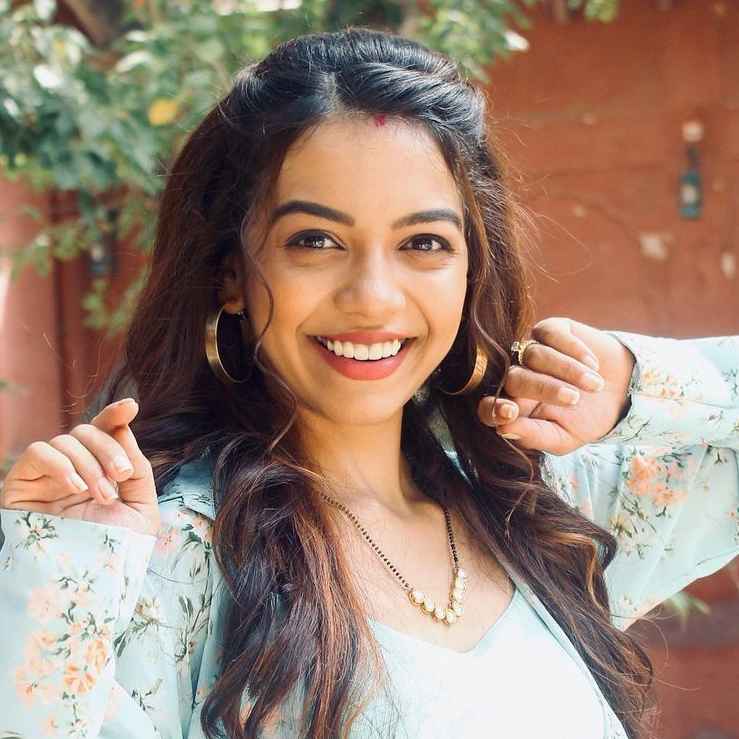 Simran Budharup Wiki, Height, Age, Boyfriend, Family and More - Wikilifeteller -The Famous ...