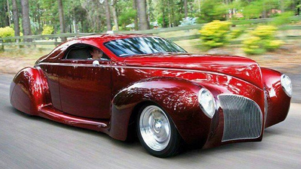 1939 Lincoln Zephyr Coupe Custom - Luxury Classic Cars