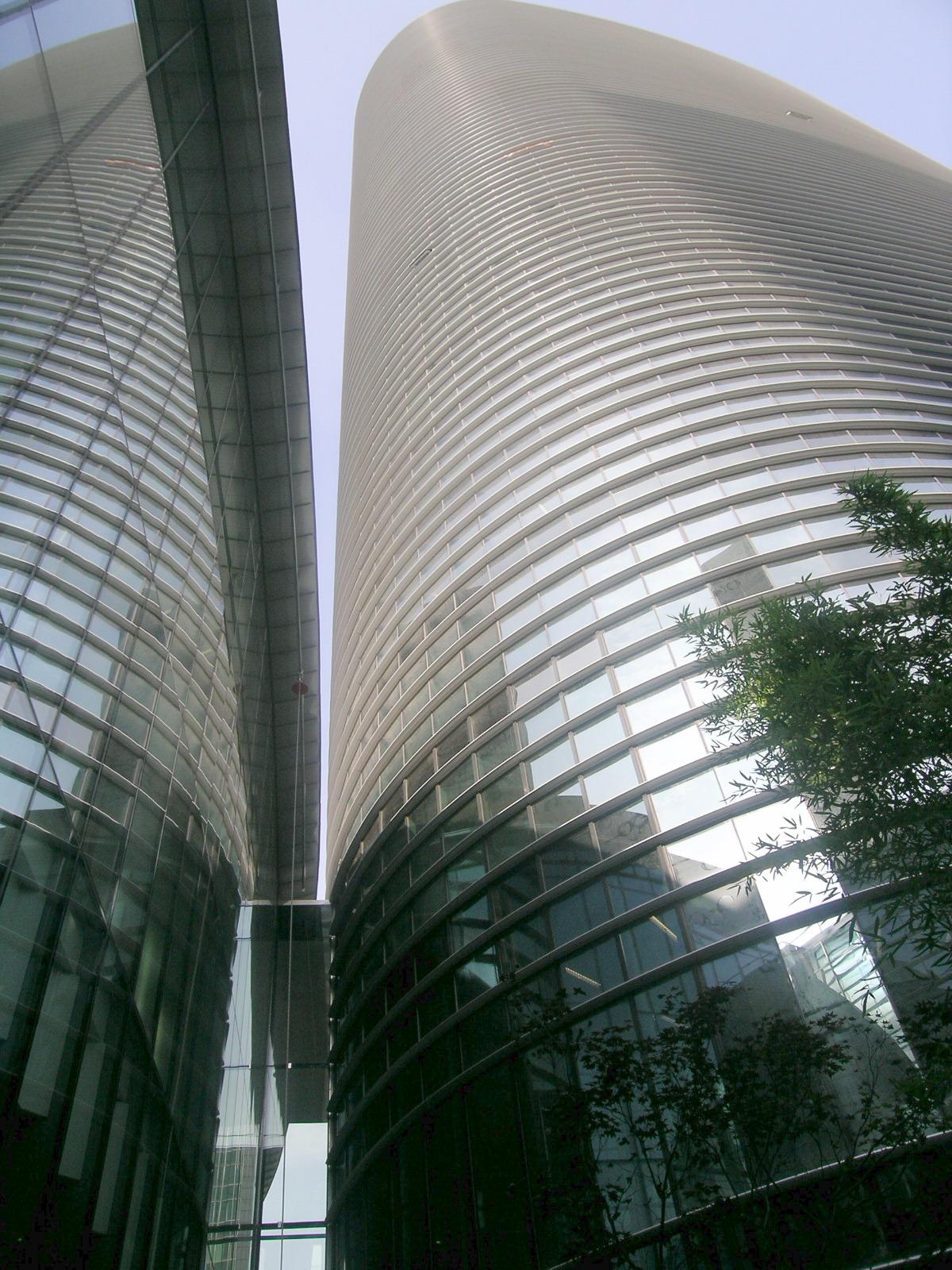 Prifti Aleksander - Architecte: Projet Ellipse Building