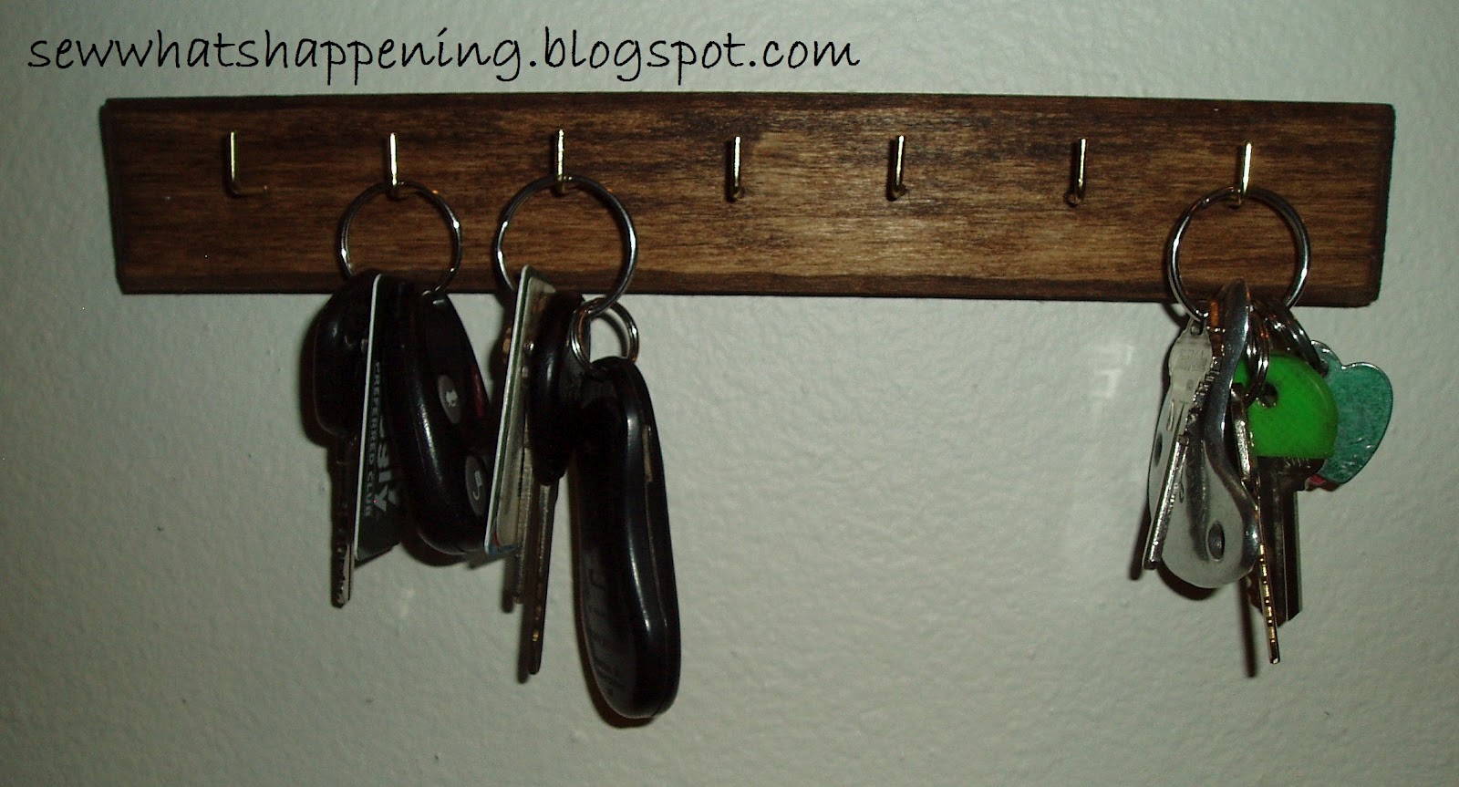 Sew What's Happening?: Simple, inexpensive DIY key rack