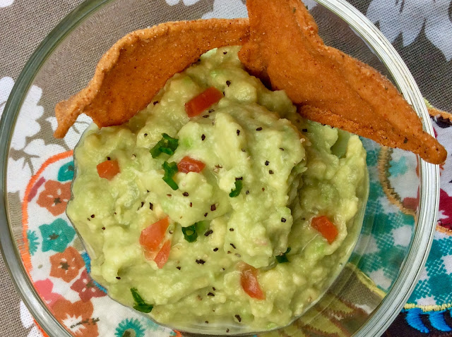 Food Fitness by Paige: Simple Guac