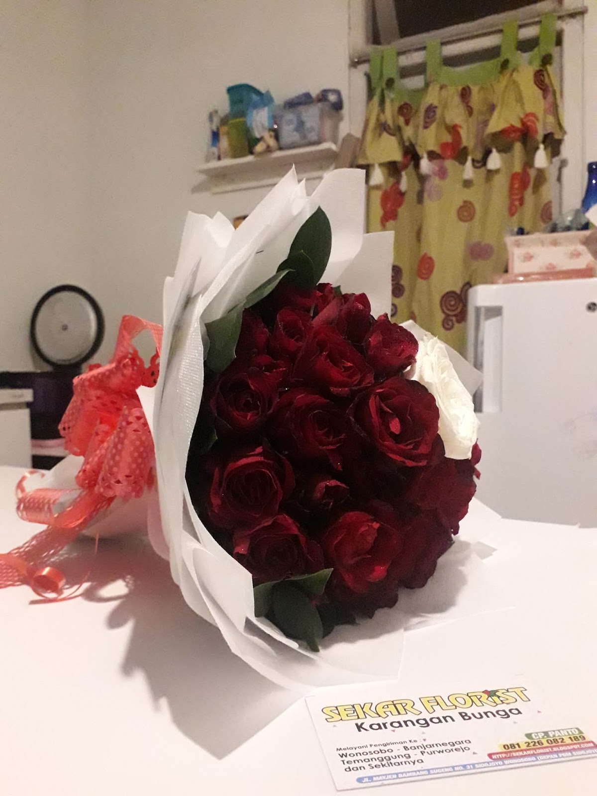 TOKO BUNGA SEKAR FLORIST: CONTOH HAND BUKET 2020