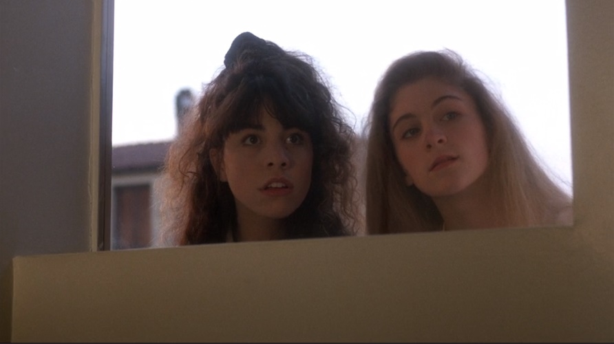 The Bloody Pit of Horror: Lisa (1989)