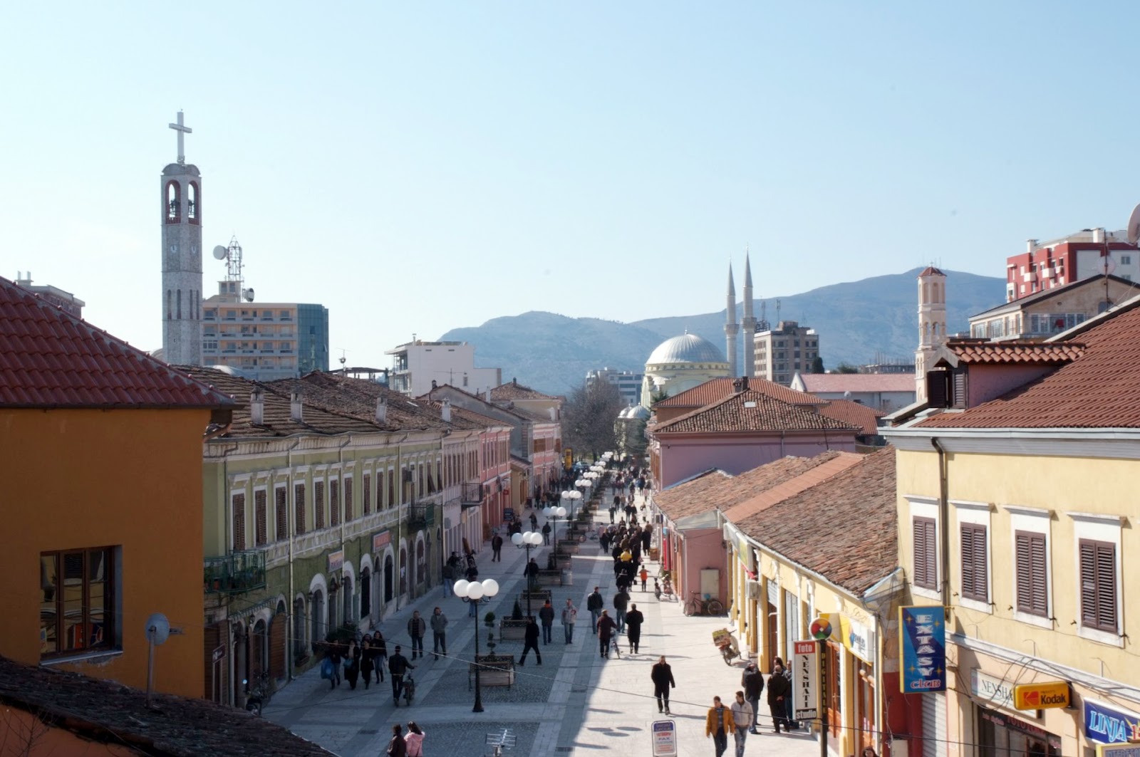 Nëpër Magjitë E Shkodrës
