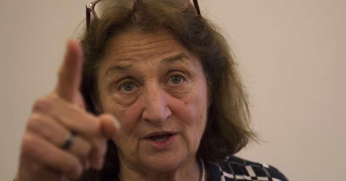 LEICA Barnack Berek Blog: SUSAN MEISELAS : A MASTER PHOTOGRAPHER WITH ...