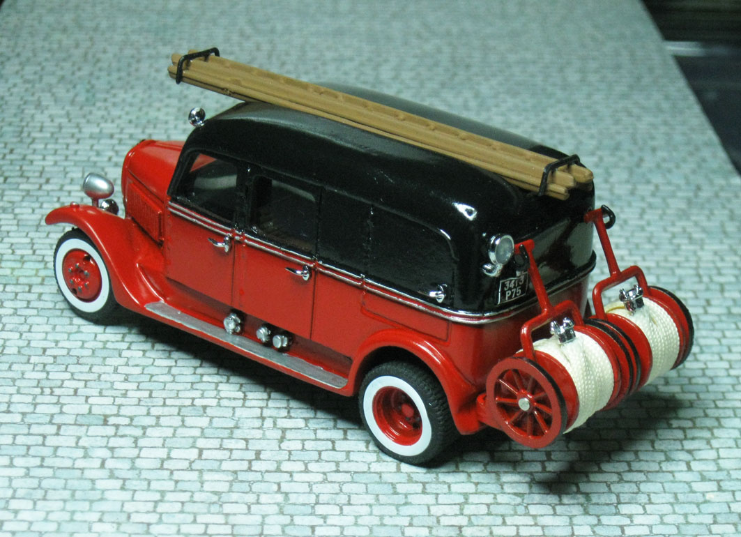 collection 43: Fourgon Delahaye Type 140 Kit CCC