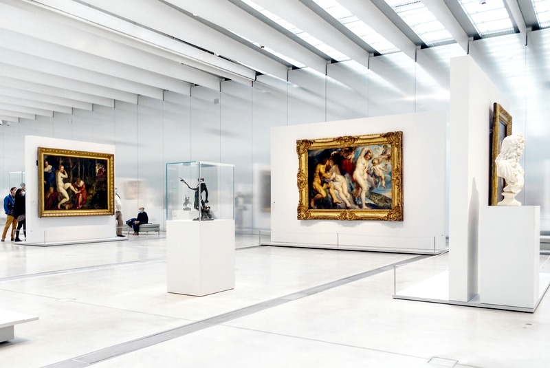 Ailleurs : La Galerie du Temps, le coeur vibrant du Musée du Louvre Lens - Paris la douce ...