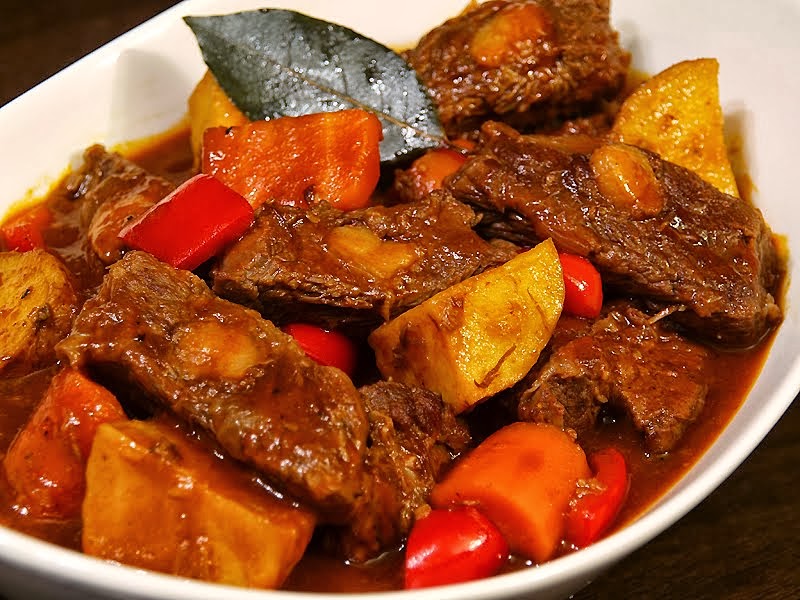 Pinoy Recipes: Beef Mechado