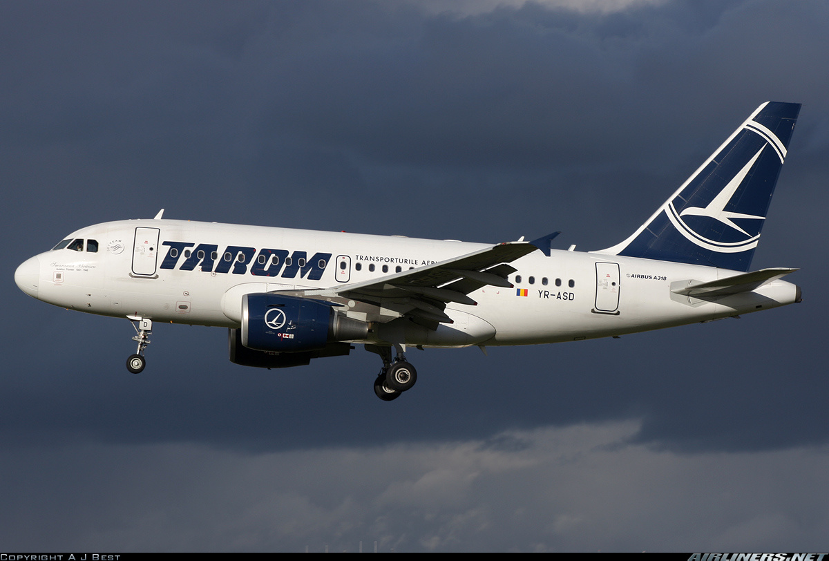 planepictures: Airbus A318