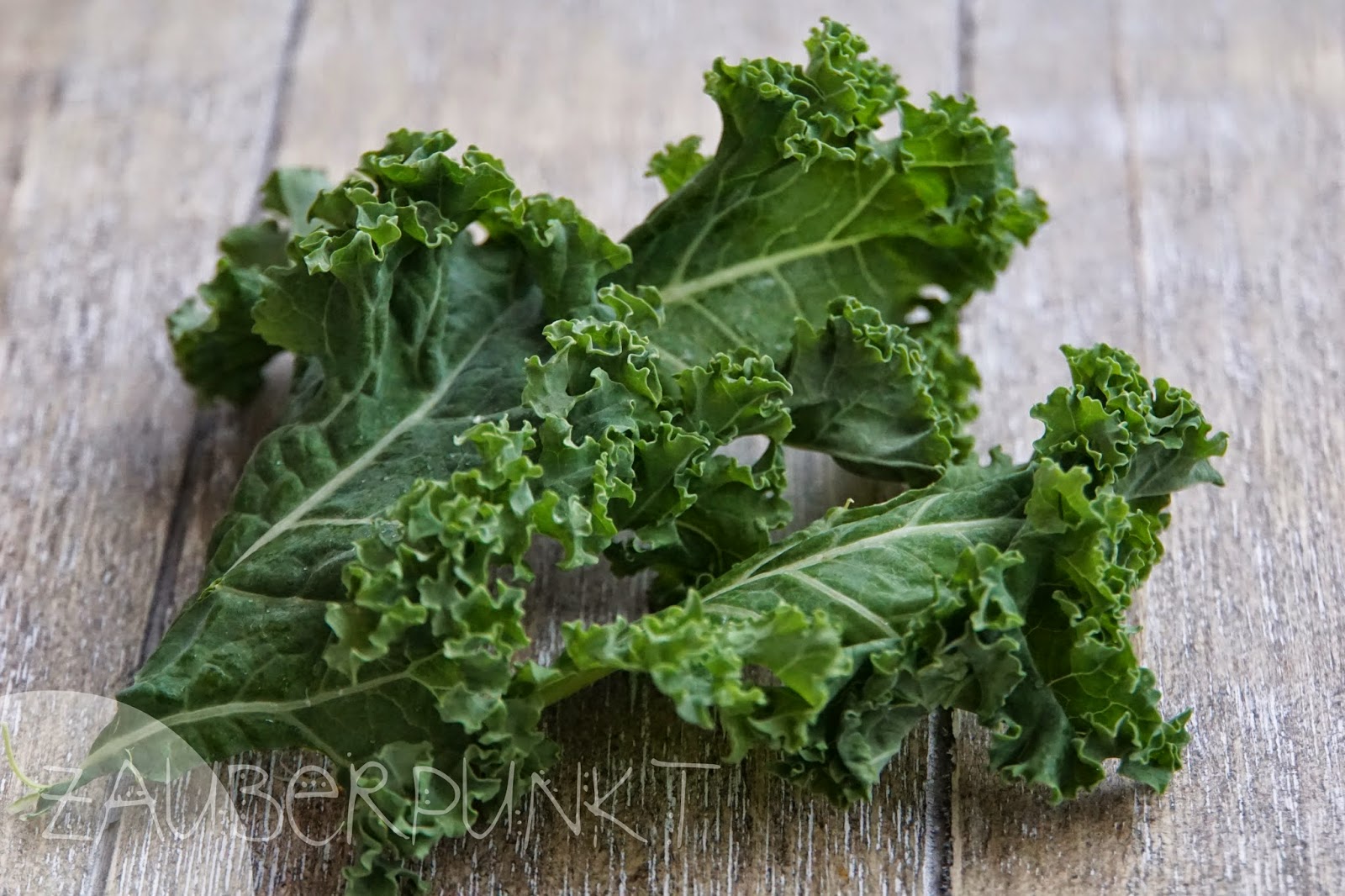 *ZAUBERPUNKT*: mmmhhhh Federkohlchips ... { Geheimtipp! }