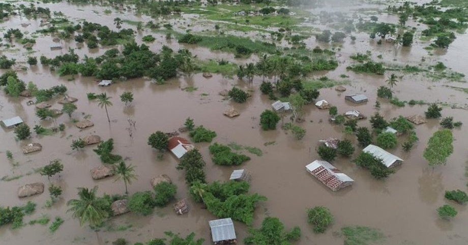 #Breaking Cyclone Idai in Africa causes Horrific Damage and Kills 215 ...