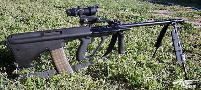 Steyr AUG H-Bar - Скриня Пандори