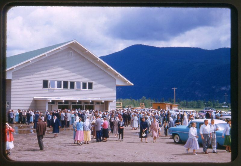 Beautiful Life of Canada in the Late 1950s Through Amazing Kodachrome ...