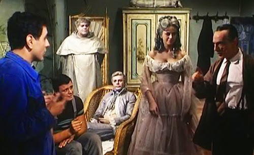 Colpi di Scena: Nella capitale va in scena FANTASMI A ROMA, tra fiaba e ...