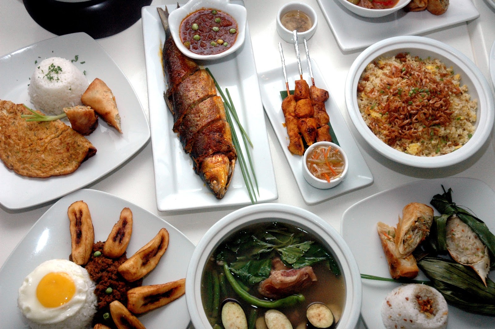 DUDE FOR FOOD: 40 Years of Remarkable Stories and Classic Filipino ...