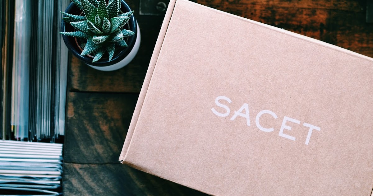 Review: Sacet | Credit Crunch Chic