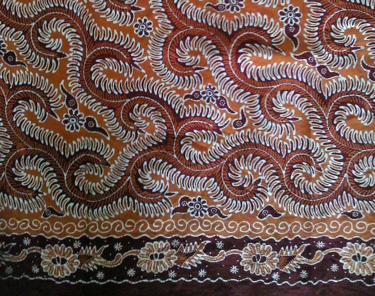 Gedog, Batik Tuban Bermotif Geometris yang Indah - adhiantirina