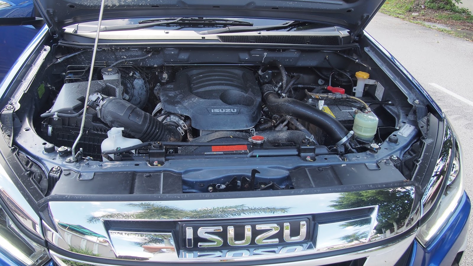 Motoring-Malaysia: Video Test Drive: 2020 Isuzu D-Max Double Cab 1.9L ...