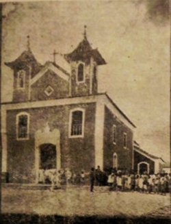 Museu Fotográfico de Divinópolis : Largo da Matriz & Catedral do Divino ...