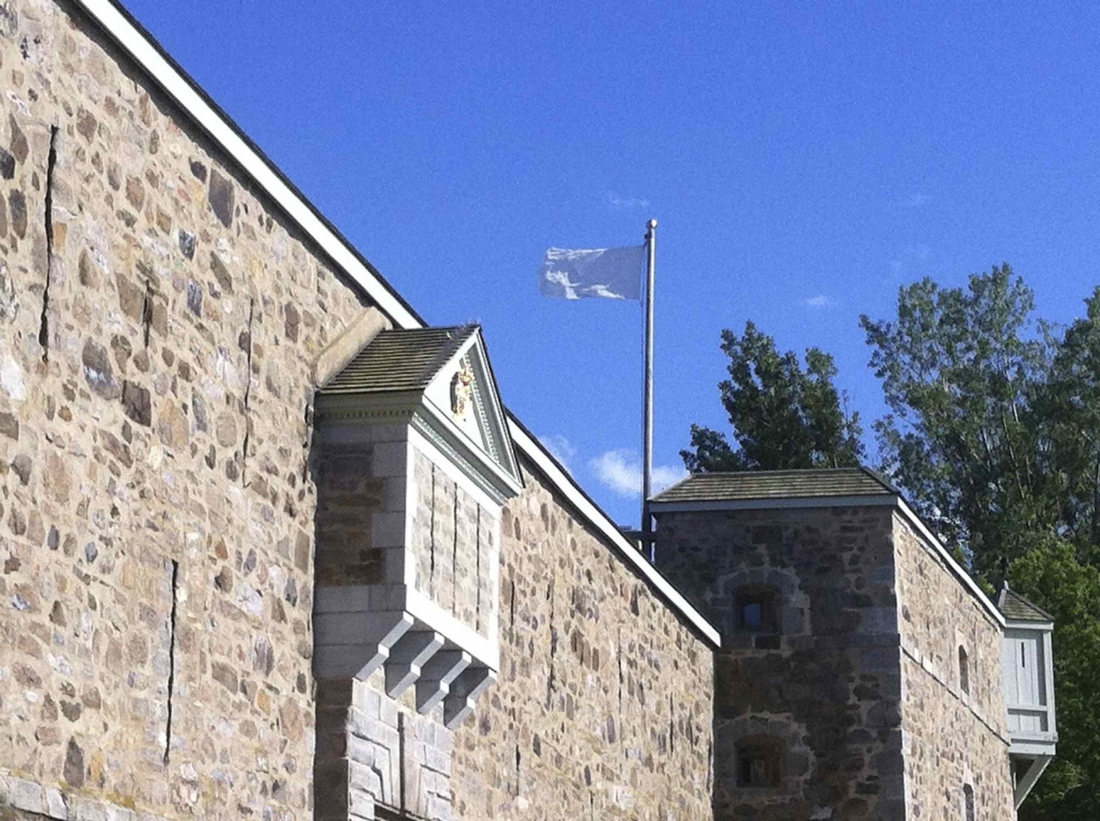 Always 5 O'Clock on The Great Loop: To Canada and the Chambly Canal