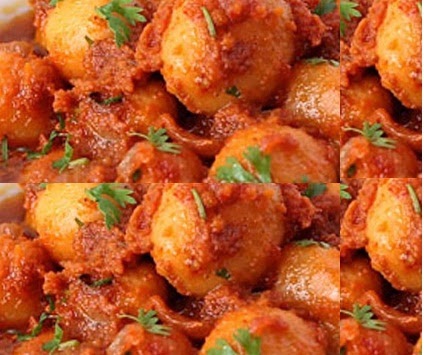 Lasaniya Batata Spicy Sabji Recipe :: Indian Food Recipe Tips