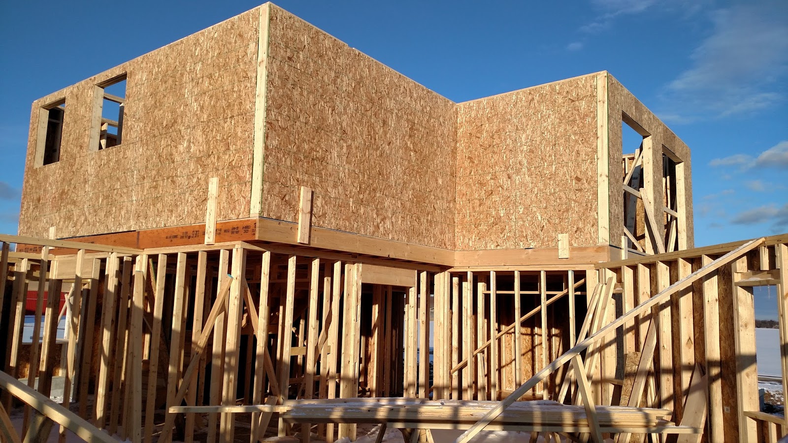 Linden Airport House: Second Floor Framing