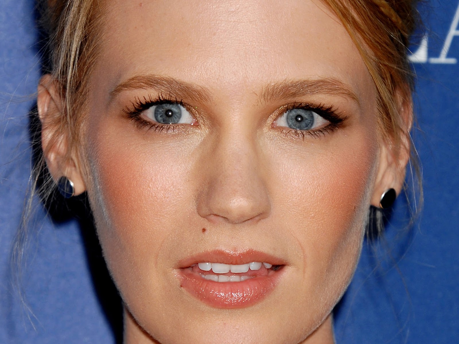 Photos of Trendy American Actress and Model January Jones ~ Funky Pics ...