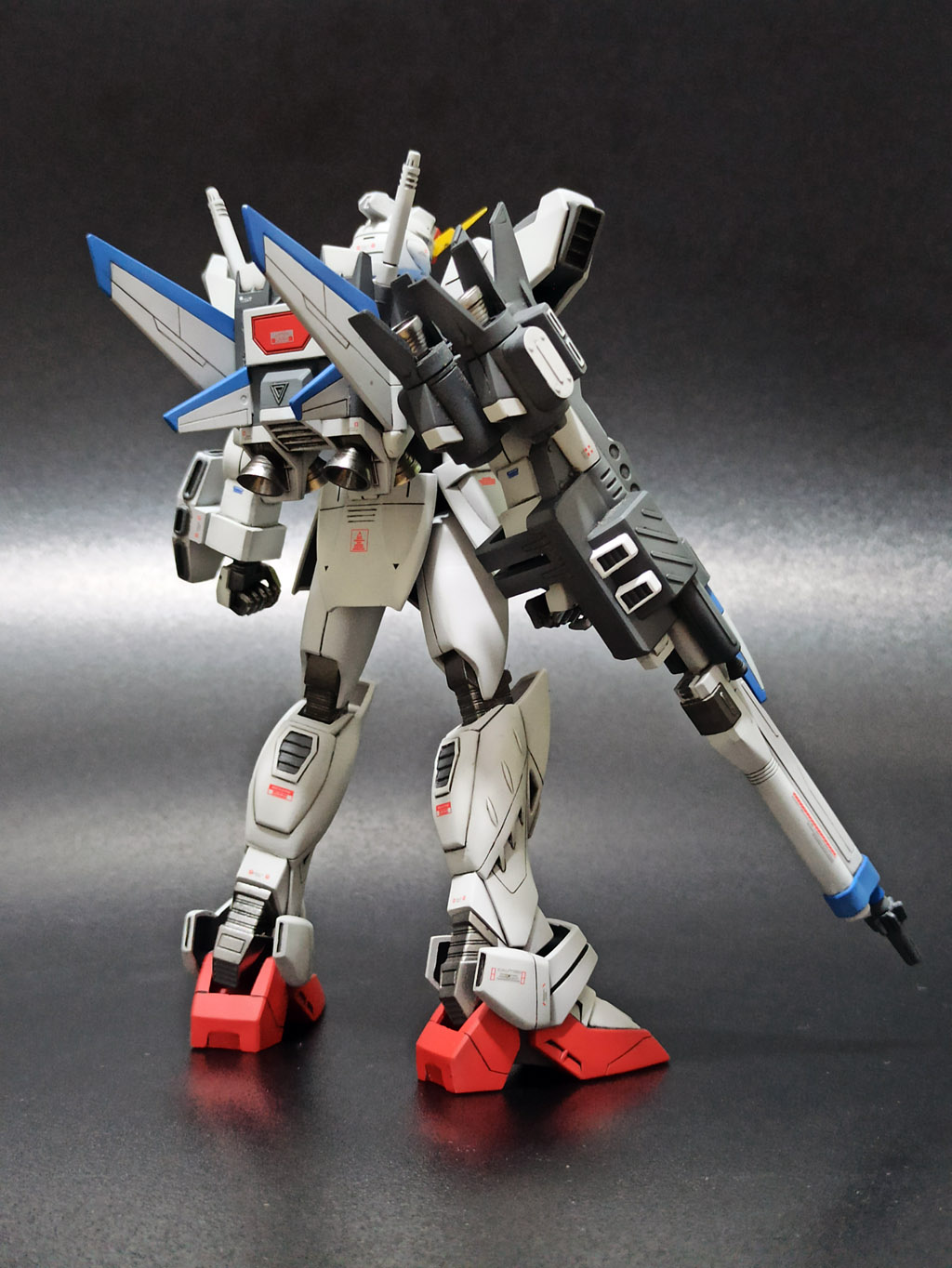 RX-99 Neo Gundam RX-99 新高達