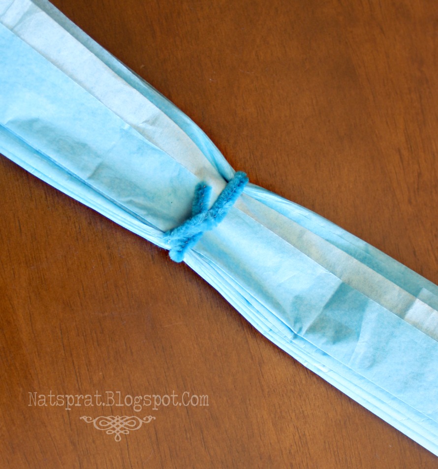NatSprat: Tissue Paper Flower Tutorial