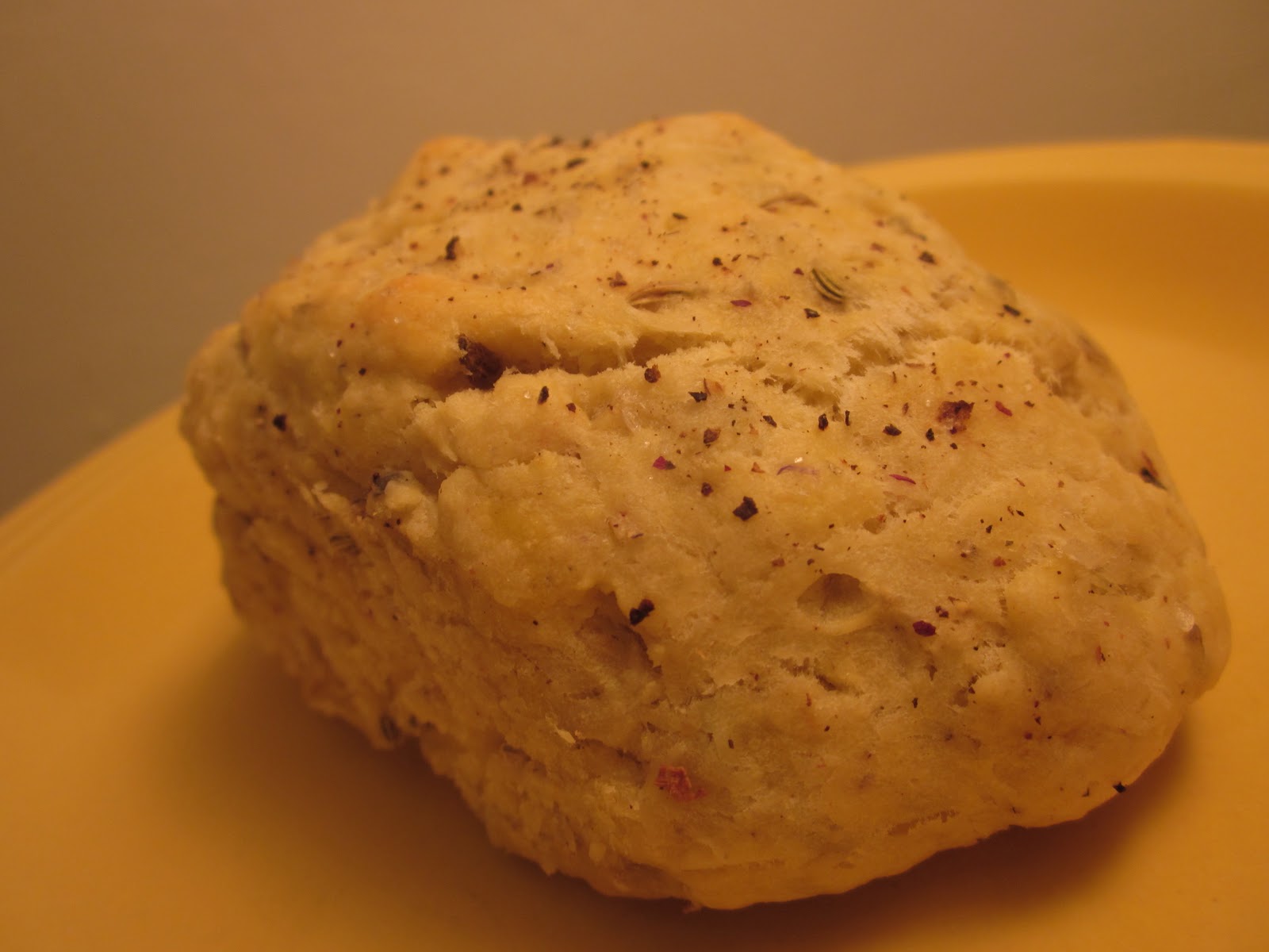Fennel-Pepper Biscuits
