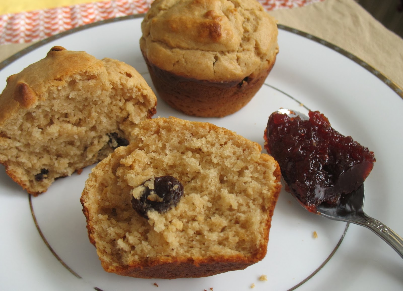 The Messy Apron: Peanut Butter Muffins