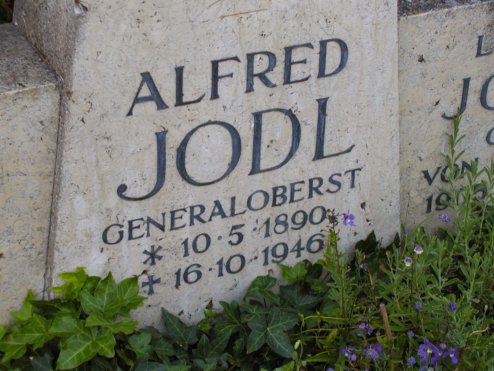 Memória Fotográfica: Generaloberdt Alfred Jodl Grabstätte ...