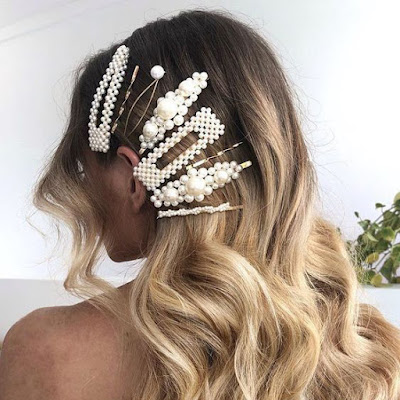 THE TREND: HAIR CLIPS - Miss Rich