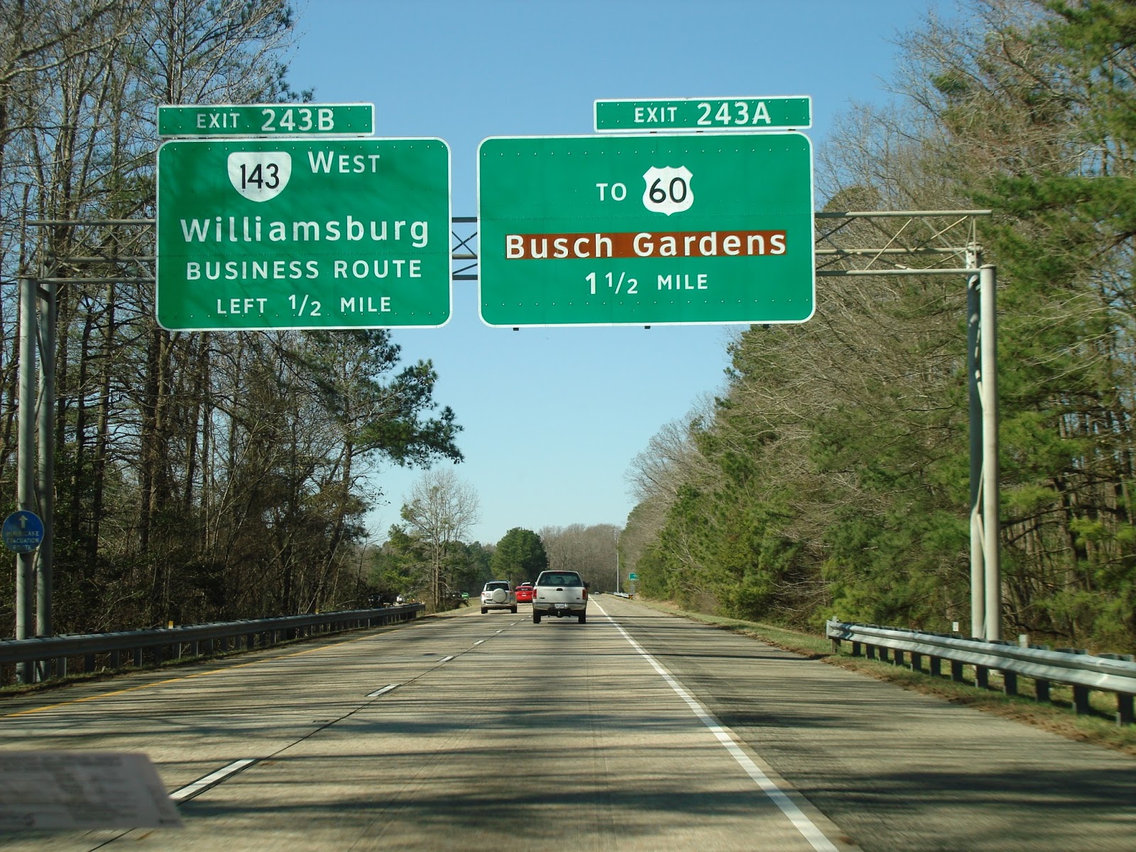 Luke's Signs: Interstate 64 & Route 199 - Williamsburg, VA