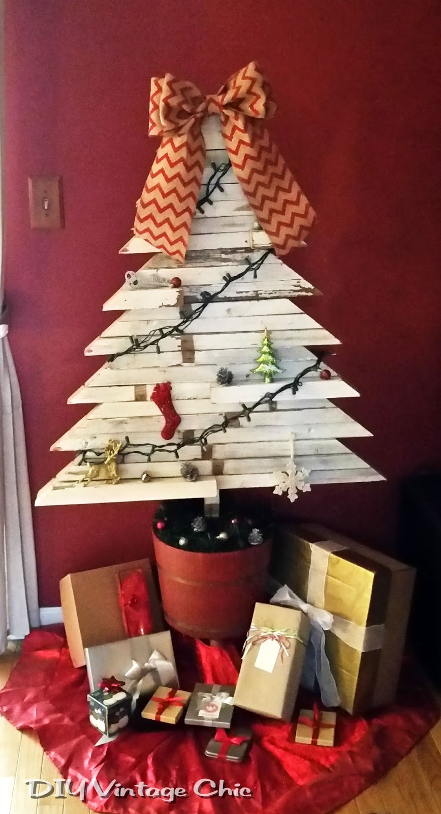Reclaimed Wood Christmas Tree