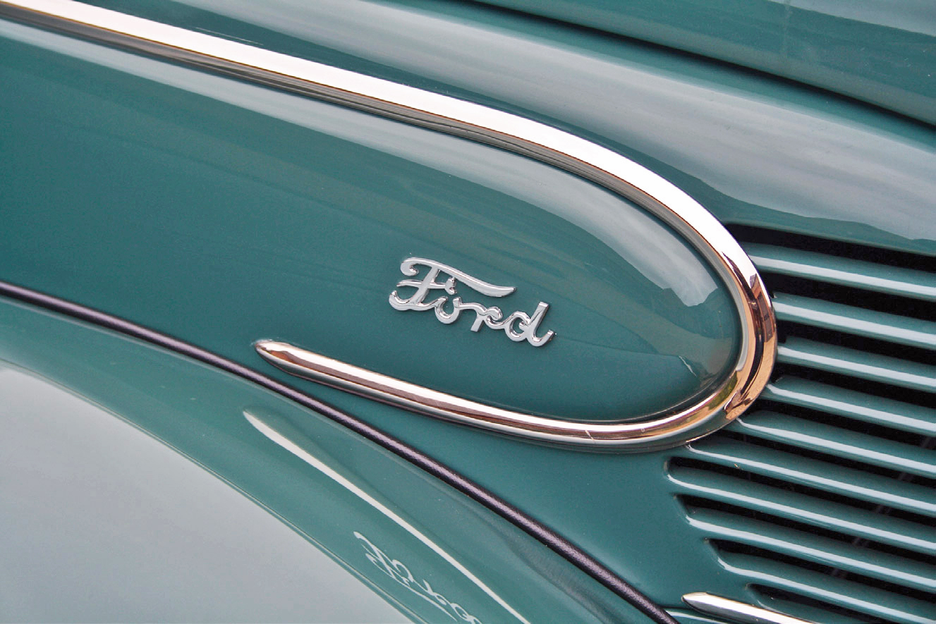American Auto Emblems: FORD