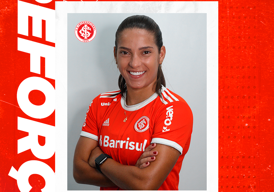 A Bola na Rede: Millene é a nova atacante das Gurias Coloradas