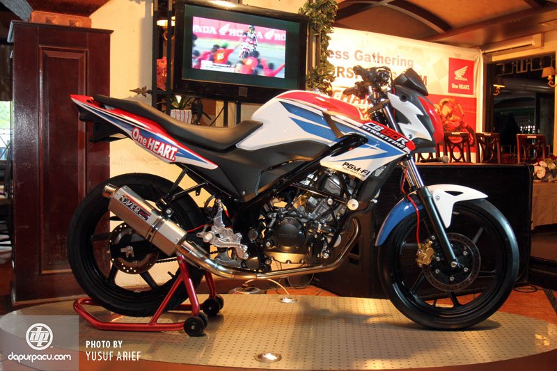 Gambar Modifikasi Honda CB150R Terbaru | Foto Modifikasi Motor