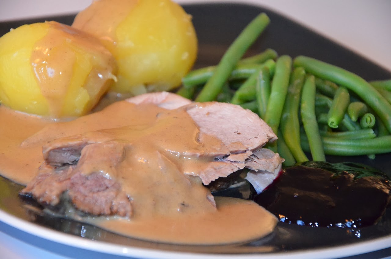 Therese Gott Och Blandat: Klassisk skinkstek med gräddsås