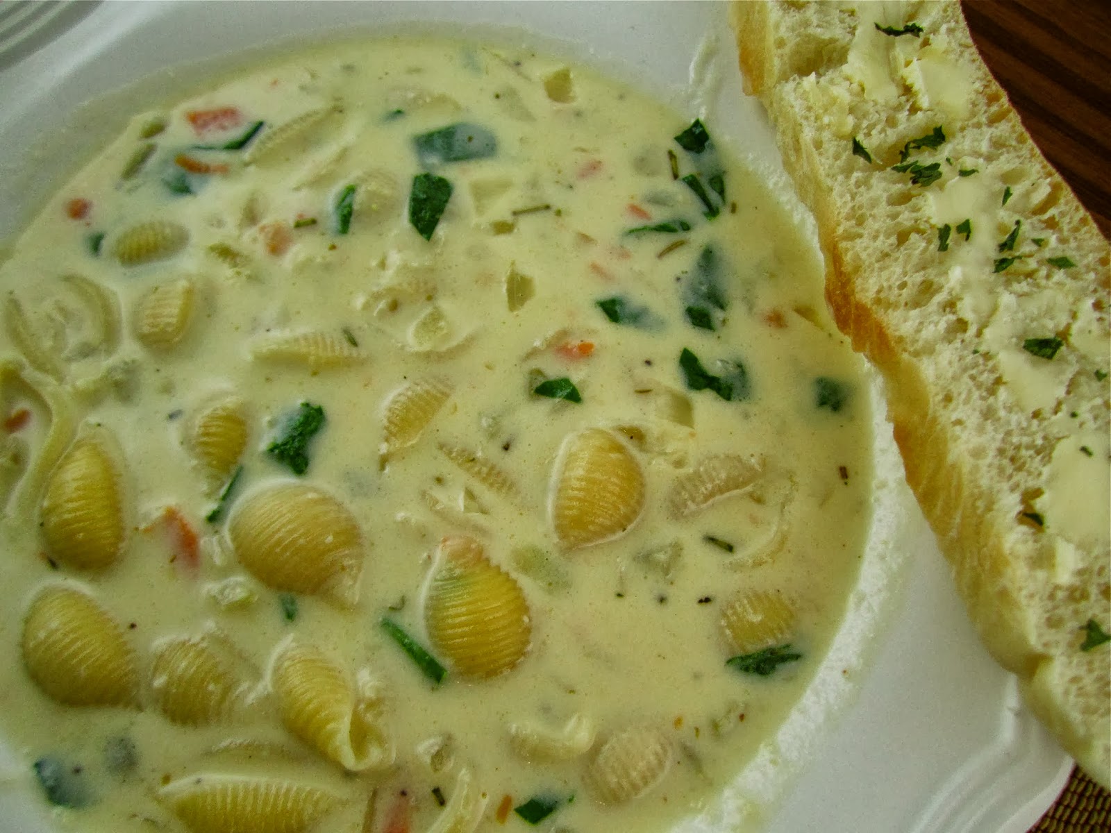Stephanie Cooks: Creamy Noodle and Veggie Soup