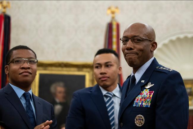 1ST BLACK SERVICE CHIEF AS GEN. 'CQ' BROWN TAKES CHARGE OF AIR FORCE ...