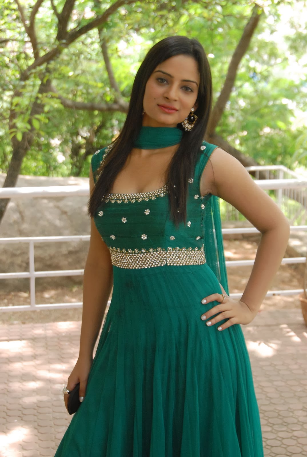 Heroine Anuhya reddy hot Photos Images gallery free download ...