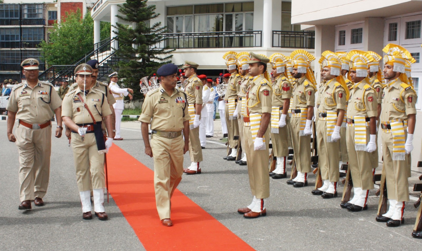 INB NEWS KASHMIR : S. M. Sahai IPS Takes over as Addl. DGP Armed J&K