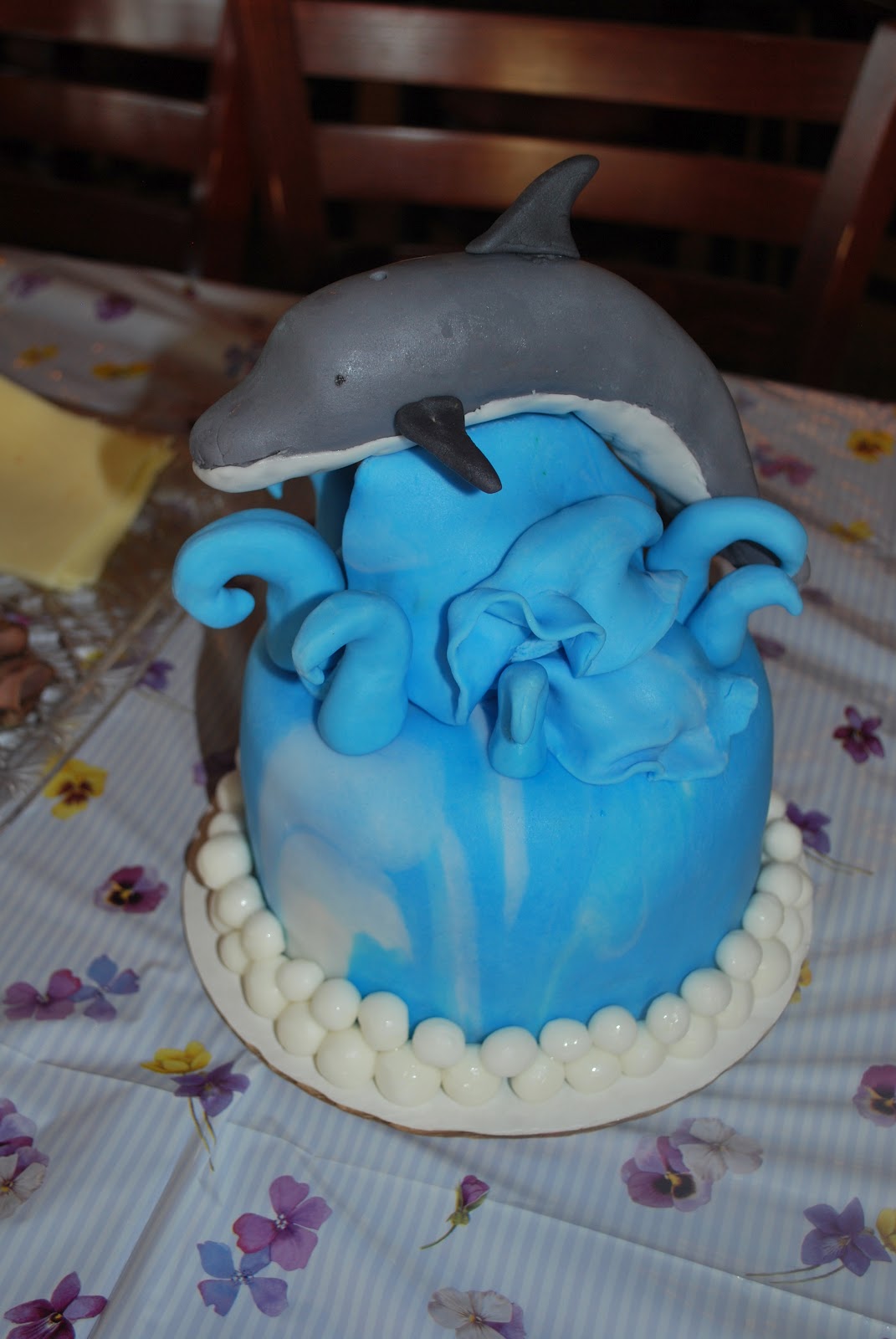 Sweet Confections By Amanda: Dolphin Cake