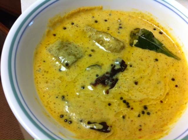 SheenaBabu: Mambazha Pulissery/ Ripe Mango curd curry