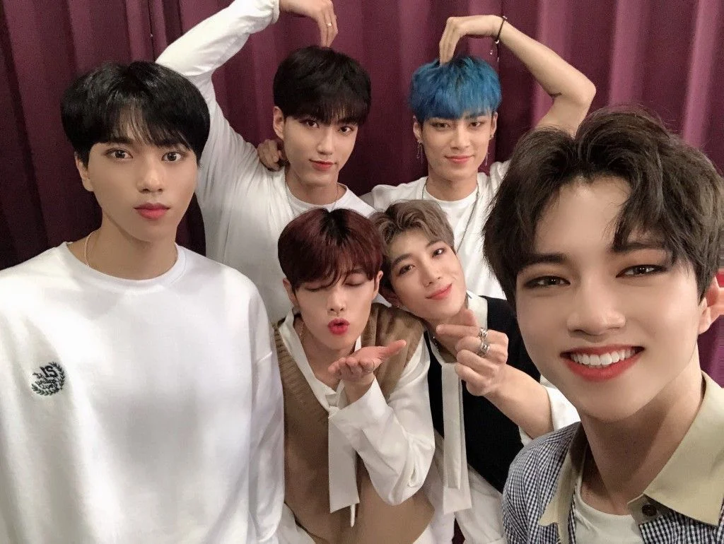 Interview with/avec Black6ix