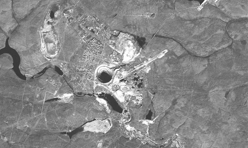 La abandonada mina de diamantes Mir | Rusia - RUTA 33