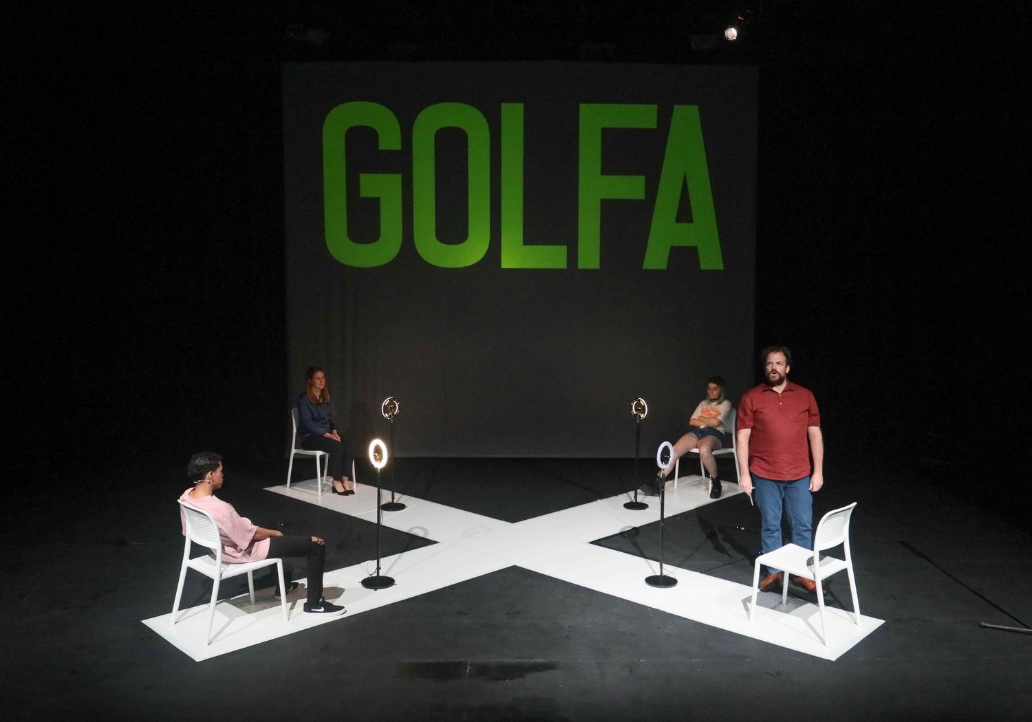 Diario del Aire: "GOLFA", UNA LECCIÓN DE EDUCACIÓN SEXUAL, MÁS QUE TEATRO*