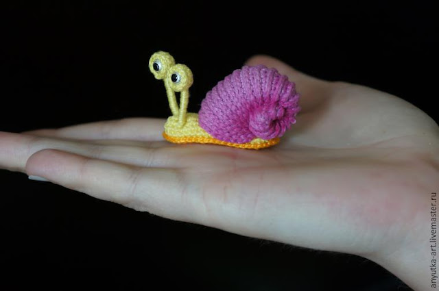 LiaKnits: Pin cushion - Crochet - Photo tutorial