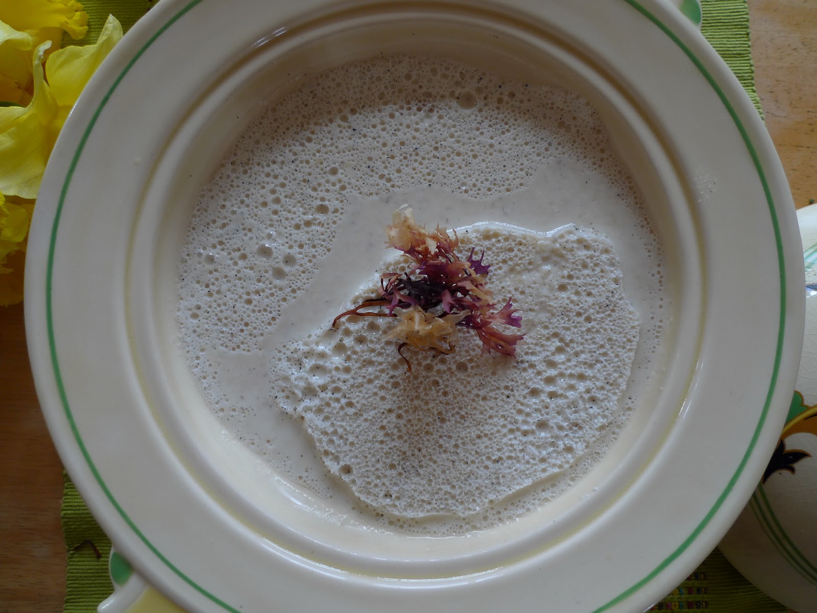 the fox and the mountain: Carrageen Moss Pudding....and some excuses!